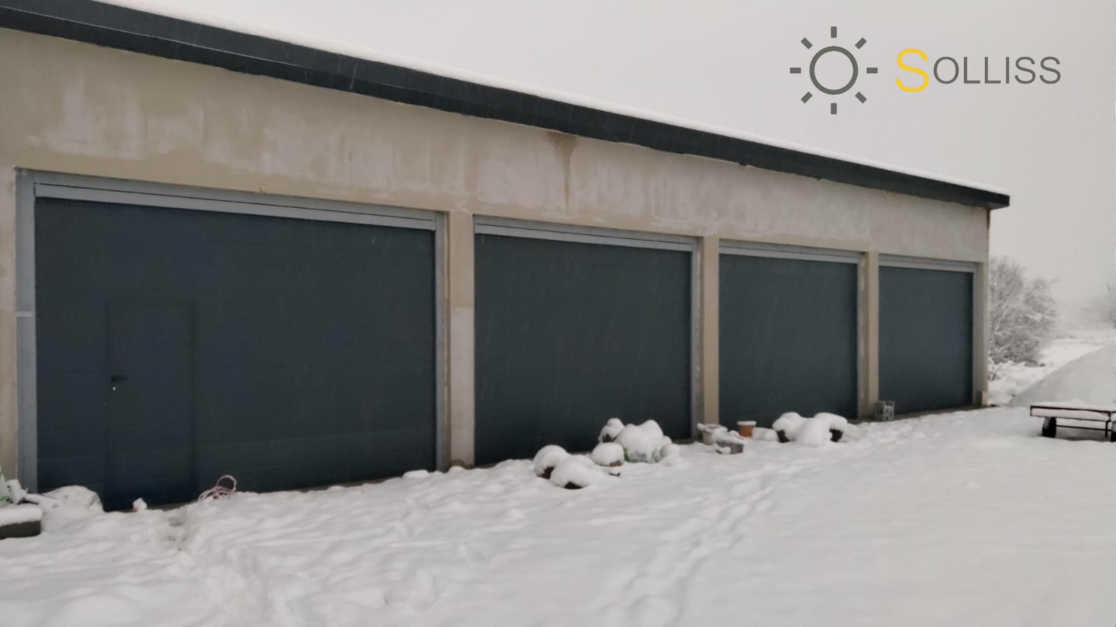 Najjeftinija garažna vrata SOLLISS SW SOLID TEC VRATA U VRATIMA ...
